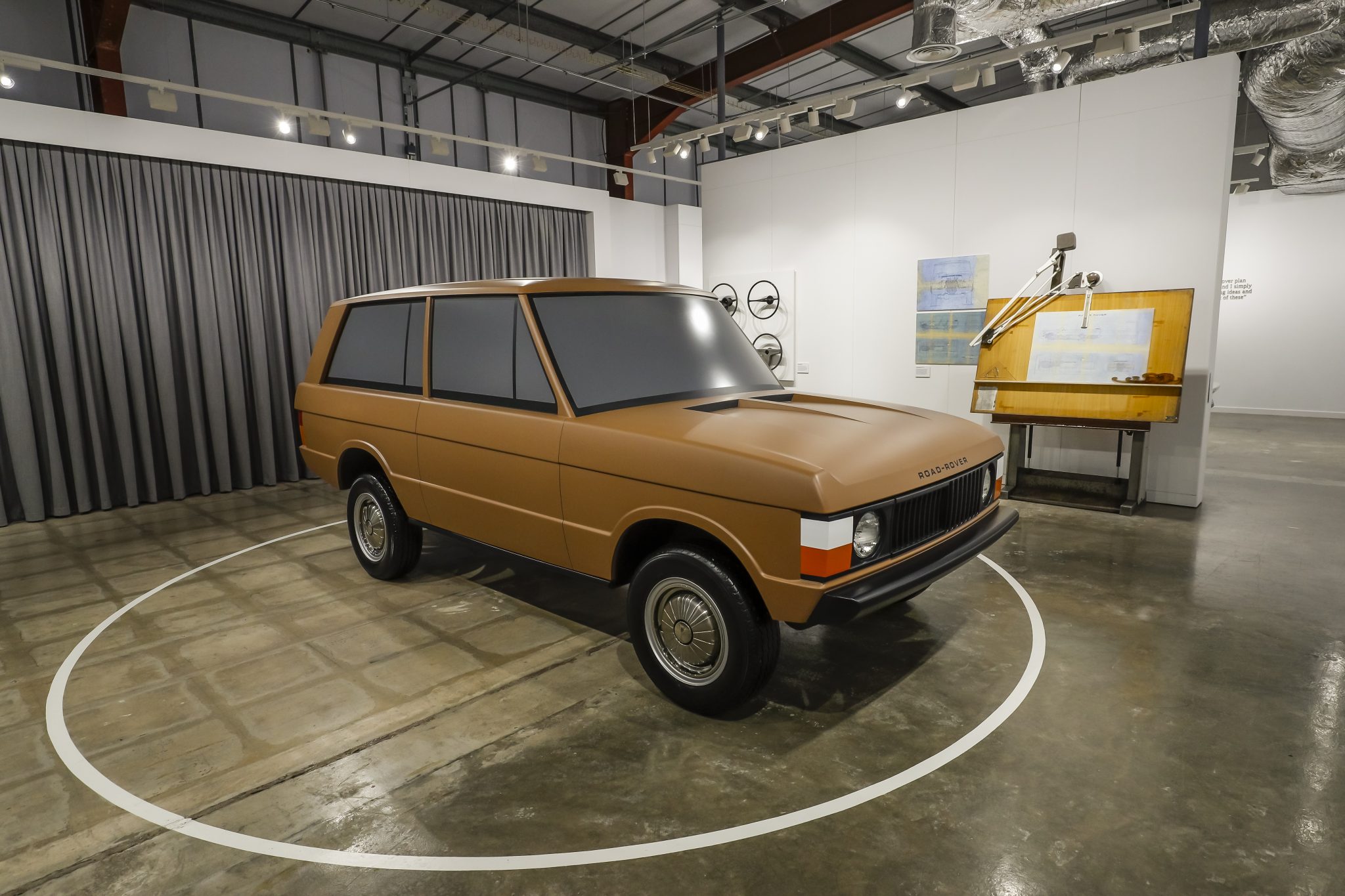 14 Images To Celebrate The 50th Birthday Of The Range Rover — Born To ...
