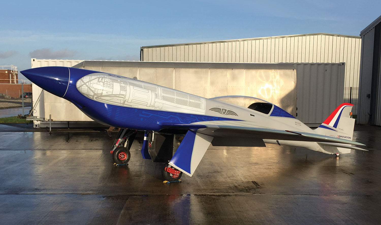 Electric NXT Eyes Airspeed Record — Born To Engineer