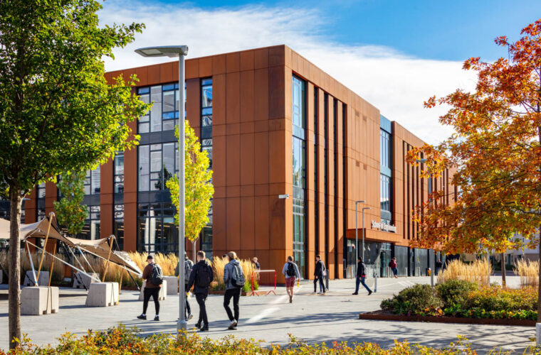 Celebrating 50 Years Since Concordes First UK Flight — Born To Engineer