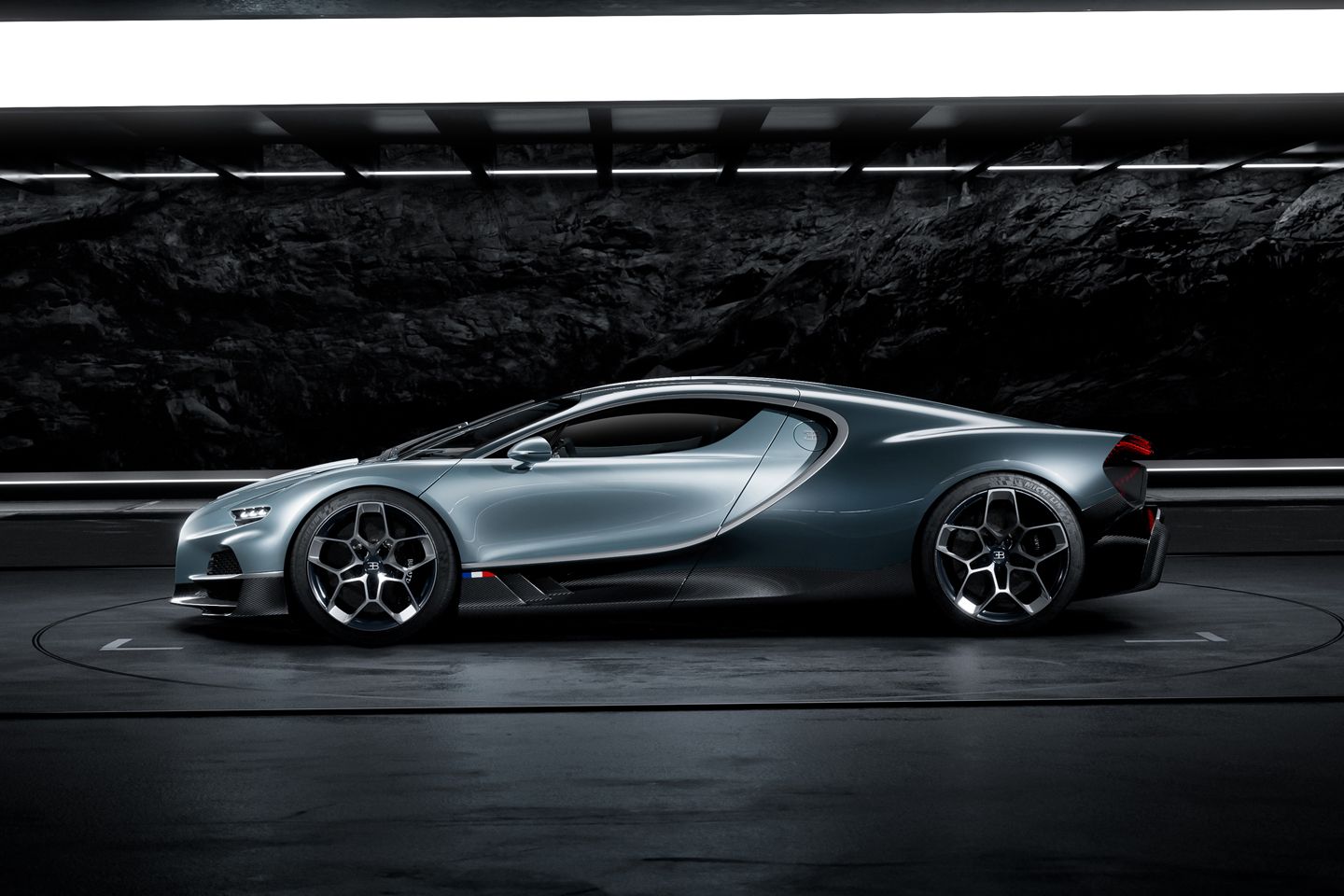 Cosworth's V16 Masterpiece: Powering The 1,775 HP Bugatti Tourbillon ...